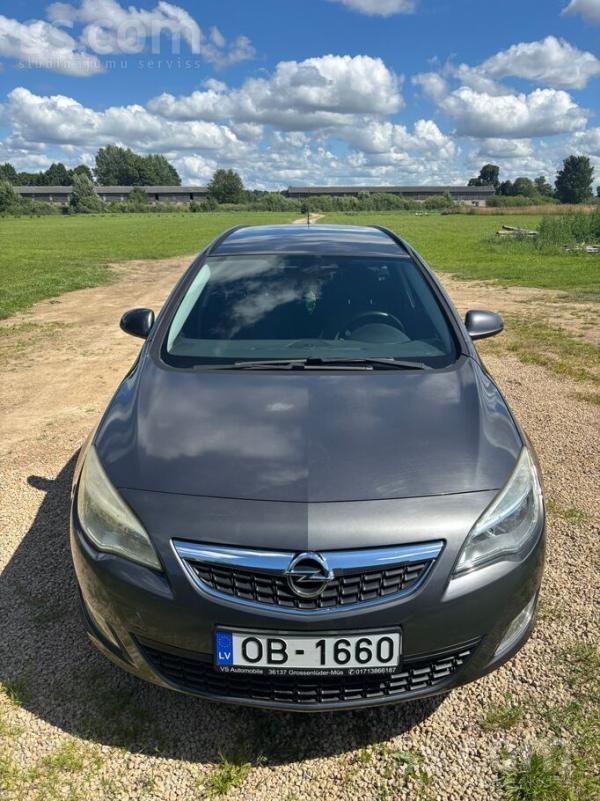 Melns Opel Astra 2011 Jēkabpils, ar dzinēja tilpumu 1.70 L un nobraukumu 227 tūkst. km par 4050 €, foto 4 vietnē AUTOMOTO.COM.LV