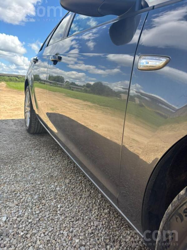 Melns Opel Astra 2011 Jēkabpils, ar dzinēja tilpumu 1.70 L un nobraukumu 227 tūkst. km par 4050 €, foto 8 vietnē AUTOMOTO.COM.LV