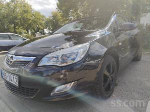Melns Opel Astra 2011 Daugavpils, ar dzinēja tilpumu 1.70 L un nobraukumu 233 tūkst. km par 3000 €, foto 6 vietnē AUTOMOTO.COM.LV