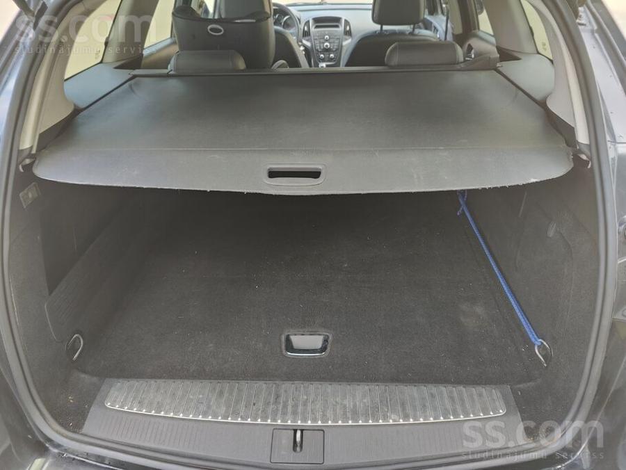 Melns Opel Astra 2011 Daugavpils, ar dzinēja tilpumu 1.70 L un nobraukumu 233 tūkst. km par 3000 €, foto 21 vietnē AUTOMOTO.COM.LV