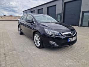 Melns Opel Astra 2011 Liepāja, ar dzinēja tilpumu 1.40 L un nobraukumu 277 tūkst. km par 3990 €, foto 4 vietnē AUTOMOTO.COM.LV