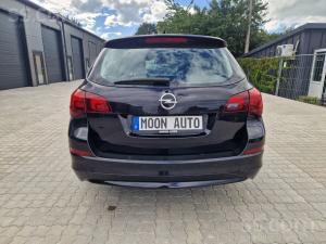 Melns Opel Astra 2011 Liepāja, ar dzinēja tilpumu 1.40 L un nobraukumu 277 tūkst. km par 3990 €, foto 6 vietnē AUTOMOTO.COM.LV