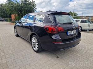 Melns Opel Astra 2011 Liepāja, ar dzinēja tilpumu 1.40 L un nobraukumu 277 tūkst. km par 3990 €, foto 7 vietnē AUTOMOTO.COM.LV
