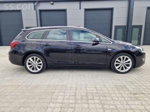Melns Opel Astra 2011 Liepāja, ar dzinēja tilpumu 1.40 L un nobraukumu 277 tūkst. km par 3990 €, foto 8 vietnē AUTOMOTO.COM.LV