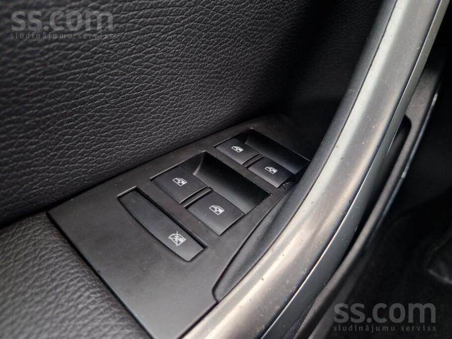 Melns Opel Astra 2011 Liepāja, ar dzinēja tilpumu 1.40 L un nobraukumu 277 tūkst. km par 3990 €, foto 21 vietnē AUTOMOTO.COM.LV