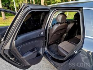 Melns Opel Astra 2011 Jelgava, ar dzinēja tilpumu 2.00 L un nobraukumu 440 tūkst. km par 2850 €, foto 8 vietnē AUTOMOTO.COM.LV