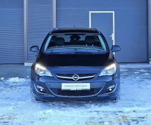Black Opel Astra 2012 in Vilnius, with an engine capacity of 1.69 L and mileage of 282 thousand km for 4450 €, photo 9 on AUTOMOTO.COM.LV