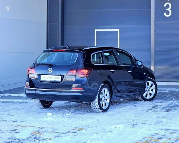 Melns Opel Astra 2012 Viļņa, ar dzinēja tilpumu 1.69 L un nobraukumu 282 tūkst. km par 3950 €, foto 5 vietnē AUTOMOTO.COM.LV
