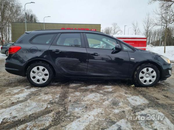 Melns Opel Astra 2012 Tallina, ar dzinēja tilpumu 1.60 L un nobraukumu 347 tūkst. km par 2599 €, foto 2 vietnē AUTOMOTO.COM.LV