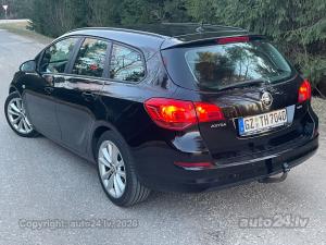 Melns Opel Astra 2012 Tartu, ar dzinēja tilpumu 1.70 L un nobraukumu 245 tūkst. km par 3990 €, foto 3 vietnē AUTOMOTO.COM.LV