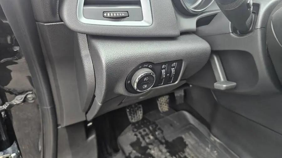 Melns Opel Astra 2012 Rīga, ar dzinēja tilpumu 1.70 L un nobraukumu 294 tūkst. km par 2450 €, foto 13 vietnē AUTOMOTO.COM.LV