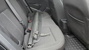 Melns Opel Astra 2012 Rīga, ar dzinēja tilpumu 1.70 L un nobraukumu 294 tūkst. km par 2450 €, foto 19 vietnē AUTOMOTO.COM.LV