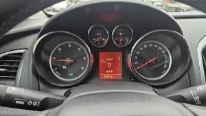 Melns Opel Astra 2012 Rīga, ar dzinēja tilpumu 1.70 L un nobraukumu 294 tūkst. km par 2450 €, foto 23 vietnē AUTOMOTO.COM.LV