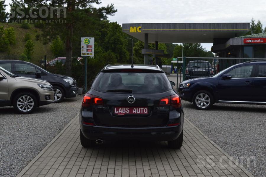 Melns Opel Astra 2012 Tukums, ar dzinēja tilpumu 1.60 L un nobraukumu 210 tūkst. km par 5395 €, foto 6 vietnē AUTOMOTO.COM.LV