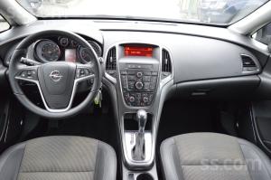 Melns Opel Astra 2012 Tukums, ar dzinēja tilpumu 1.60 L un nobraukumu 210 tūkst. km par 5395 €, foto 13 vietnē AUTOMOTO.COM.LV