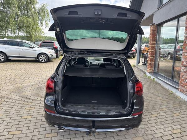 Black Opel Astra 2012 in Talsi, with an engine capacity of 2.00 L and mileage of 0 thousand km for 4900 €, photo 4 on AUTOMOTO.COM.LV