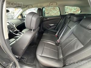 Black Opel Astra 2012 in Talsi, with an engine capacity of 2.00 L and mileage of 0 thousand km for 4900 €, photo 9 on AUTOMOTO.COM.LV