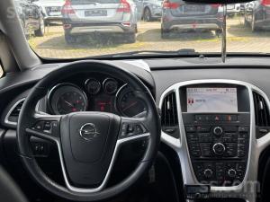 Black Opel Astra 2012 in Talsi, with an engine capacity of 2.00 L and mileage of 0 thousand km for 4900 €, photo 12 on AUTOMOTO.COM.LV