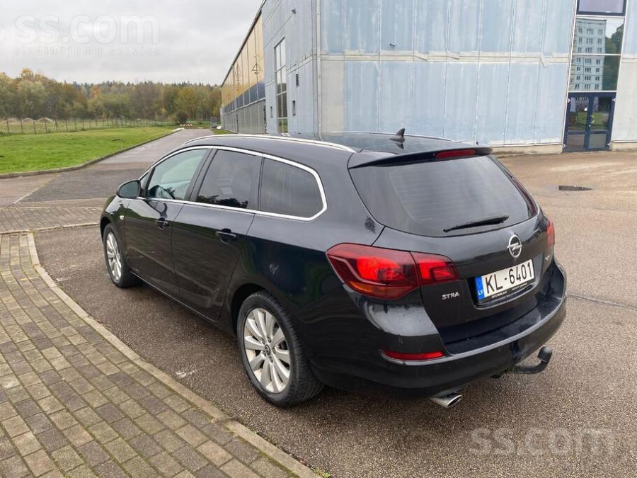 Melns Opel Astra 2012 Ogre, ar dzinēja tilpumu 2.00 L un nobraukumu 295 tūkst. km par 3150 €, foto 5 vietnē AUTOMOTO.COM.LV