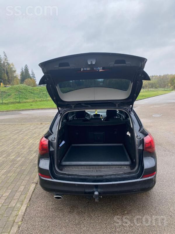 Melns Opel Astra 2012 Ogre, ar dzinēja tilpumu 2.00 L un nobraukumu 295 tūkst. km par 3150 €, foto 5 vietnē AUTOMOTO.COM.LV