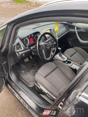 Melns Opel Astra 2012 Ogre, ar dzinēja tilpumu 2.00 L un nobraukumu 295 tūkst. km par 3150 €, foto 7 vietnē AUTOMOTO.COM.LV