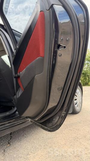 Black Opel Astra 2012 in Madona, with an engine capacity of 1.70 L and mileage of 229 thousand km for 3100 €, photo 9 on AUTOMOTO.COM.LV