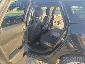 Black Opel Astra 2012 in Riga, with an engine capacity of 1.70 L and mileage of 236 thousand km for 3500 €, photo 8 on AUTOMOTO.COM.LV