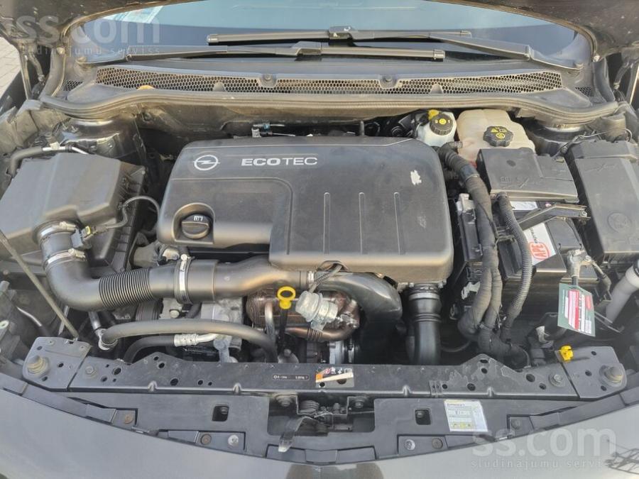 Black Opel Astra 2012 in Riga, with an engine capacity of 1.70 L and mileage of 236 thousand km for 3500 €, photo 15 on AUTOMOTO.COM.LV
