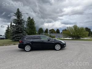 Black Opel Astra 2012 in Cesis, with an engine capacity of 2.00 L and mileage of 0 thousand km for 3500 €, photo 3 on AUTOMOTO.COM.LV