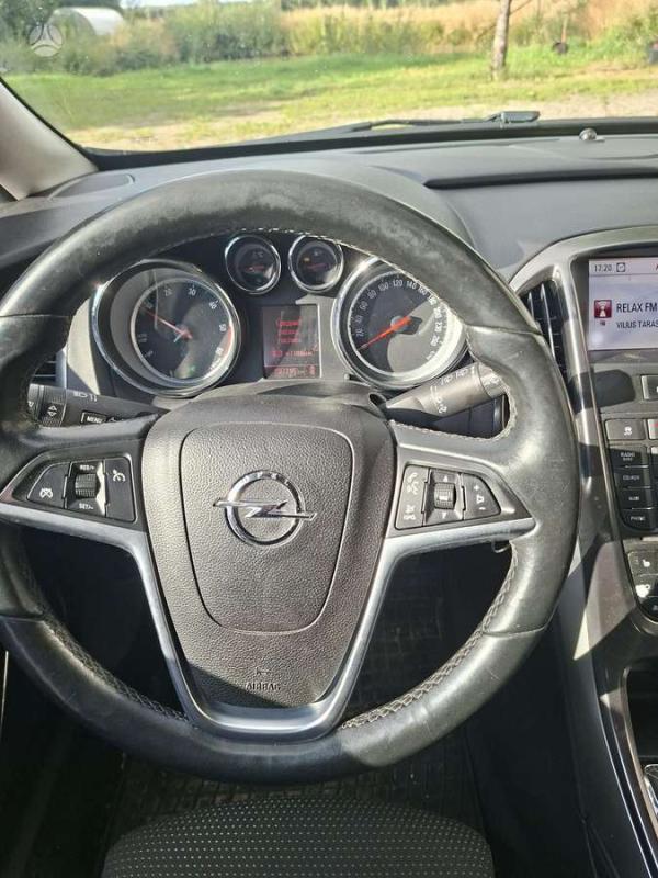 Melns Opel Astra 2012 Raseiniai, ar dzinēja tilpumu 1.96 L un nobraukumu 298 tūkst. km par 3200 €, foto 8 vietnē AUTOMOTO.COM.LV