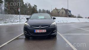 Melns Opel Astra 2013 Alūksne, ar dzinēja tilpumu 1.70 L un nobraukumu 0 tūkst. km par 3200 €, foto 2 vietnē AUTOMOTO.COM.LV