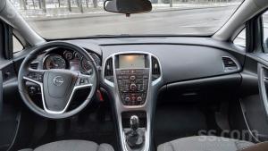 Melns Opel Astra 2013 Alūksne, ar dzinēja tilpumu 1.70 L un nobraukumu 0 tūkst. km par 3200 €, foto 27 vietnē AUTOMOTO.COM.LV