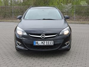 Black Opel Astra 2013 in Marijampole, with an engine capacity of 1.70 L and mileage of 285 thousand km for 3150 €, photo 3 on AUTOMOTO.COM.LV
