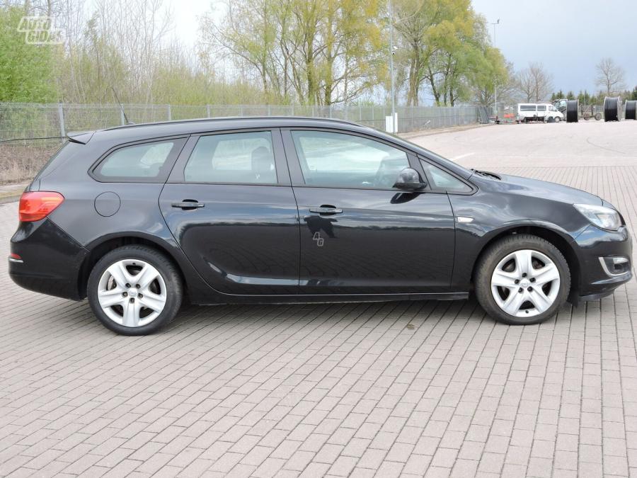 Black Opel Astra 2013 in Marijampole, with an engine capacity of 1.70 L and mileage of 285 thousand km for 3150 €, photo 10 on AUTOMOTO.COM.LV