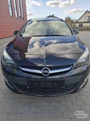 Melns Opel Astra 2013 Utena, ar dzinēja tilpumu 1.70 L un nobraukumu 232 tūkst. km par 3750 €, foto 7 vietnē AUTOMOTO.COM.LV