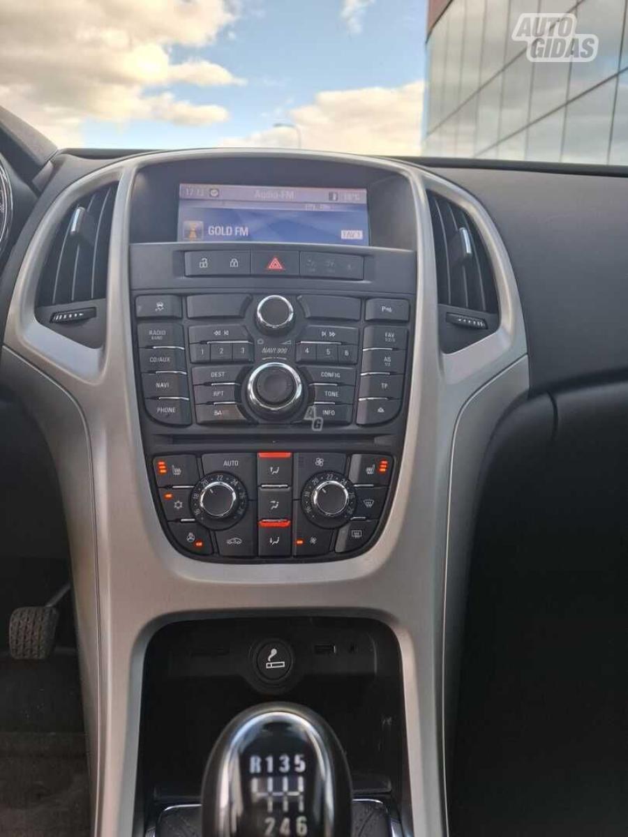 Melns Opel Astra 2013 Utena, ar dzinēja tilpumu 1.70 L un nobraukumu 232 tūkst. km par 3750 €, foto 12 vietnē AUTOMOTO.COM.LV