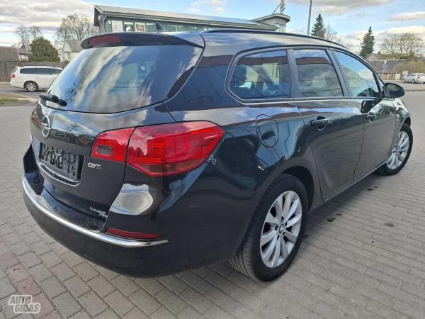 Melns Opel Astra 2013 Utena, ar dzinēja tilpumu 1.70 L un nobraukumu 232 tūkst. km par 3750 €, foto 2 vietnē AUTOMOTO.COM.LV