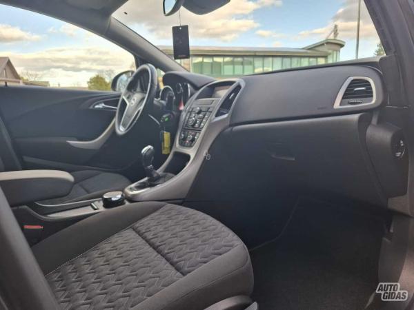 Melns Opel Astra 2013 Utena, ar dzinēja tilpumu 1.70 L un nobraukumu 232 tūkst. km par 3750 €, foto 8 vietnē AUTOMOTO.COM.LV