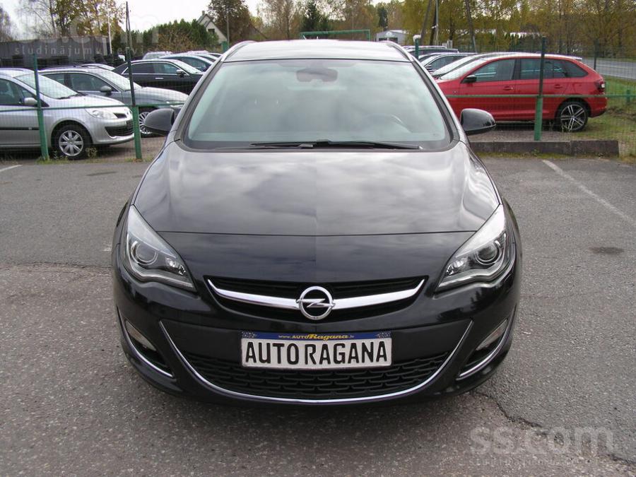Black Opel Astra 2013 in Riga, with an engine capacity of 1.70 L and mileage of 182 thousand km for 5750 €, photo 6 on AUTOMOTO.COM.LV