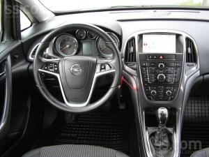 Black Opel Astra 2013 in Riga, with an engine capacity of 1.70 L and mileage of 182 thousand km for 5750 €, photo 15 on AUTOMOTO.COM.LV