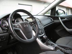 Black Opel Astra 2013 in Riga, with an engine capacity of 1.70 L and mileage of 182 thousand km for 5750 €, photo 17 on AUTOMOTO.COM.LV