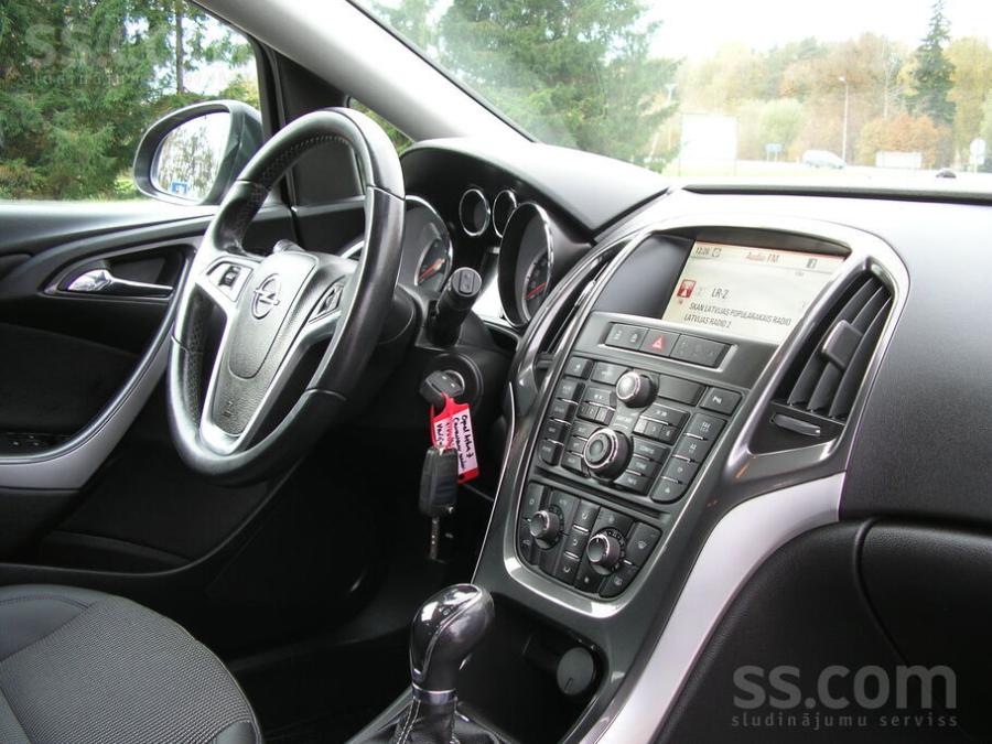 Black Opel Astra 2013 in Riga, with an engine capacity of 1.70 L and mileage of 182 thousand km for 5750 €, photo 24 on AUTOMOTO.COM.LV