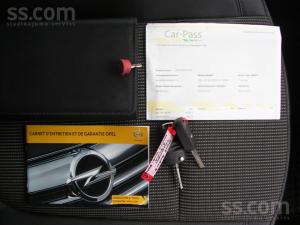 Black Opel Astra 2013 in Riga, with an engine capacity of 1.70 L and mileage of 182 thousand km for 5750 €, photo 29 on AUTOMOTO.COM.LV