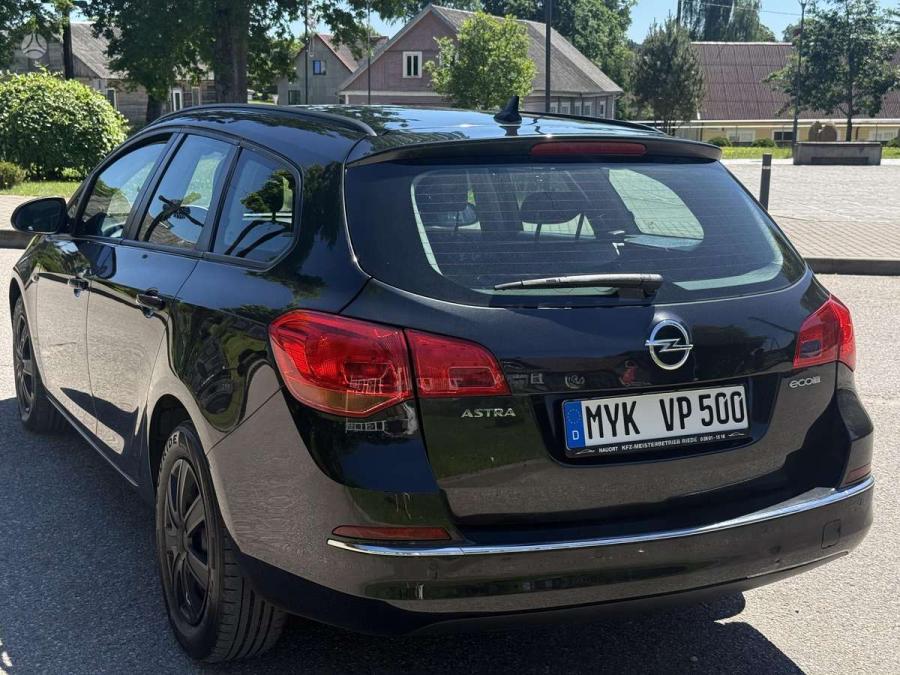Melns Opel Astra 2013 Raseiniai, ar dzinēja tilpumu 1.69 L un nobraukumu 298 tūkst. km par 2990 €, foto 7 vietnē AUTOMOTO.COM.LV