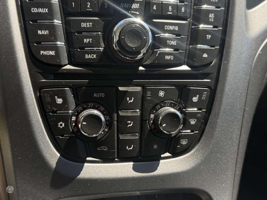 Melns Opel Astra 2013 Raseiniai, ar dzinēja tilpumu 1.69 L un nobraukumu 298 tūkst. km par 2990 €, foto 18 vietnē AUTOMOTO.COM.LV