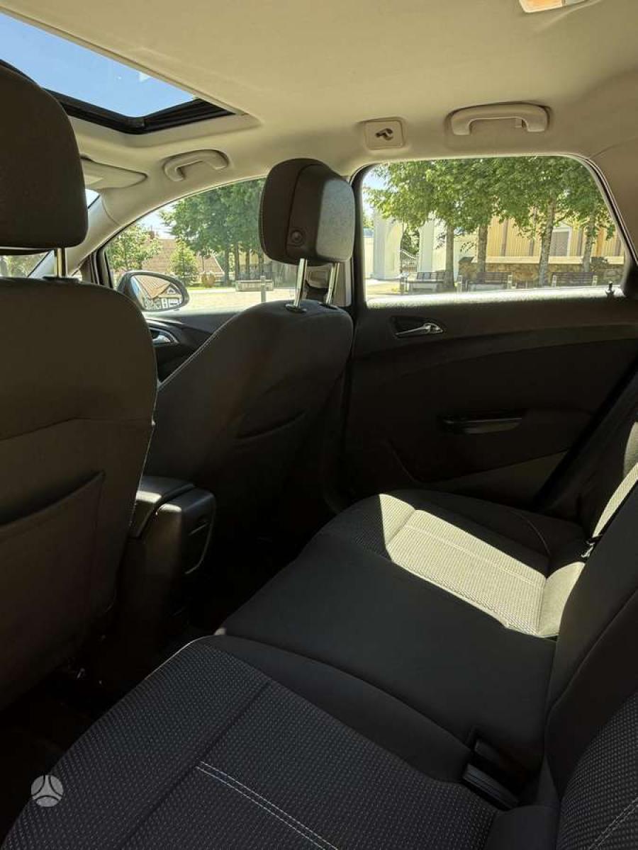 Melns Opel Astra 2013 Raseiniai, ar dzinēja tilpumu 1.69 L un nobraukumu 298 tūkst. km par 2990 €, foto 22 vietnē AUTOMOTO.COM.LV