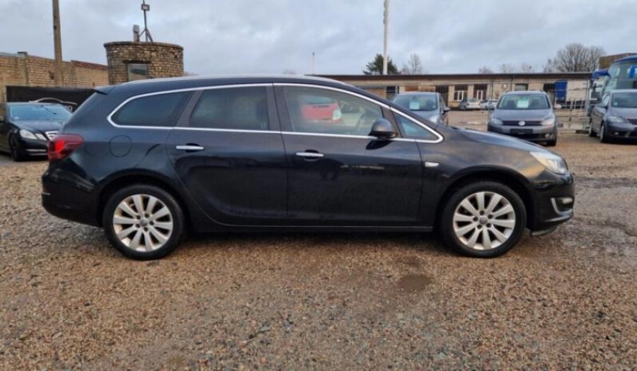Melns Opel Astra 2013 Rīga, ar dzinēja tilpumu 2.00 L un nobraukumu 269 tūkst. km par 5700 €, foto 26 vietnē AUTOMOTO.COM.LV