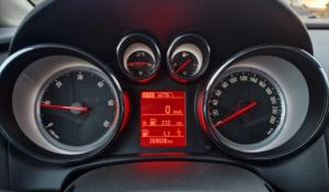 Melns Opel Astra 2013 Rīga, ar dzinēja tilpumu 2.00 L un nobraukumu 269 tūkst. km par 5700 €, foto 30 vietnē AUTOMOTO.COM.LV
