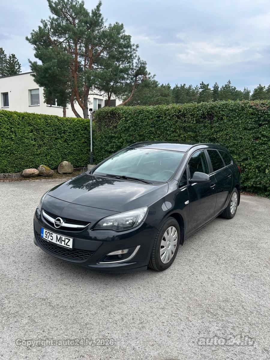 Black Opel Astra 2013 in Tallinn, with an engine capacity of 1.40 L and mileage of 132 thousand km for 5490 €, photo 1 on AUTOMOTO.COM.LV