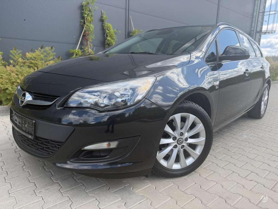 Melns Opel Astra 2013 Viļņa, ar dzinēja tilpumu 1.96 L un nobraukumu 200 tūkst. km par 4150 €, foto 4 vietnē AUTOMOTO.COM.LV